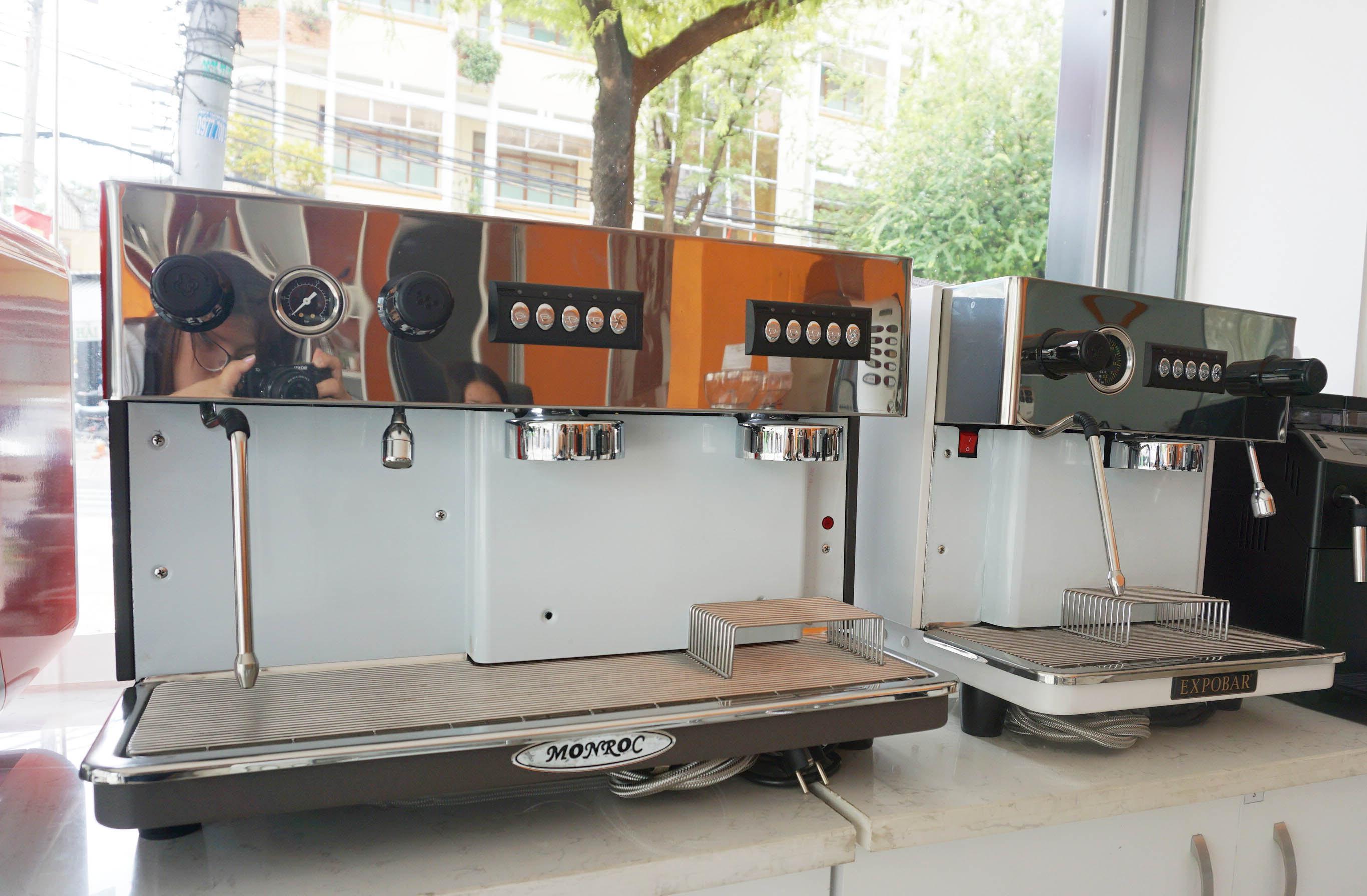 Máy pha cà phê Expobar Monroc Control 2GR | Review
